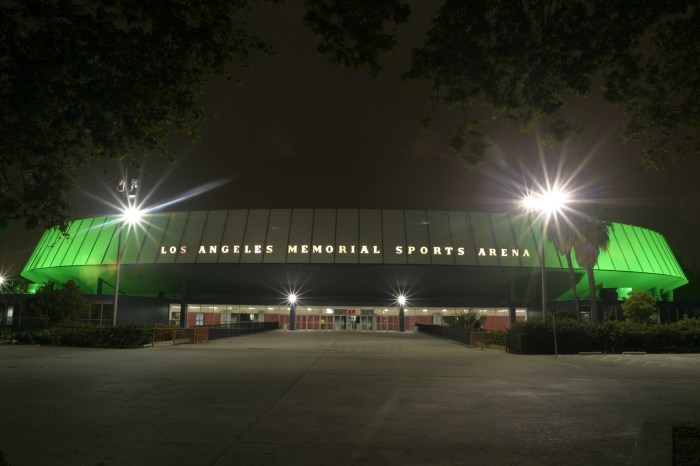 Remembering the Los Angeles Sports Arena: One Year after a Cultural ...